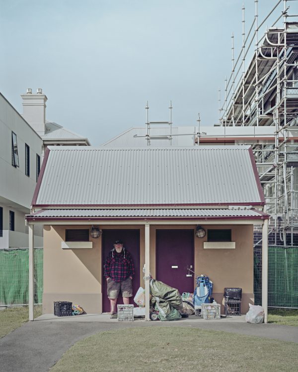 Luk David Kellet, Isolation | Linhof